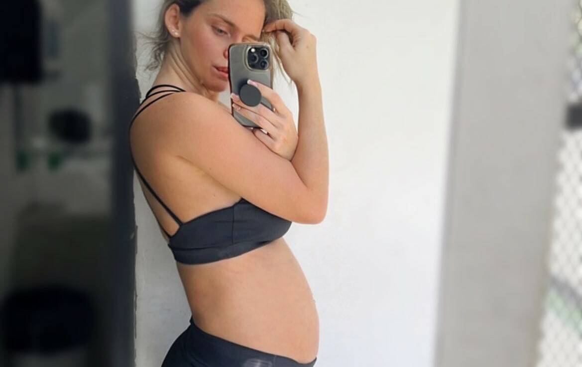 Gabi Wolscham mostró cómo le creció la panza y algo más