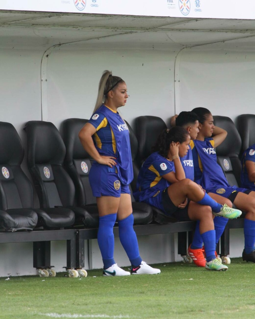 [VIDEO] Fátima Román muestra sus dotes como pelotera